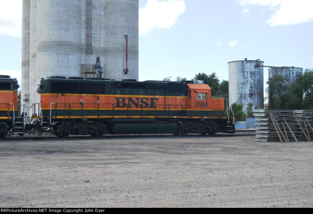 BNSF 3184